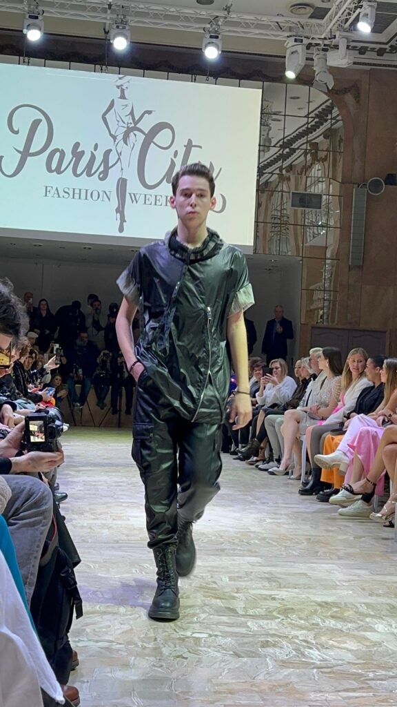 Orădeni în prezentări la Săptămâna Modei de la Paris
