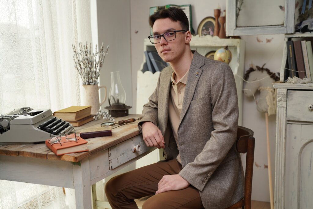 Andrei Ovidiu Petrache, salontanul de la Neș cu 10 la Bac. Elev de excepție. Vezi ce discurs de ...